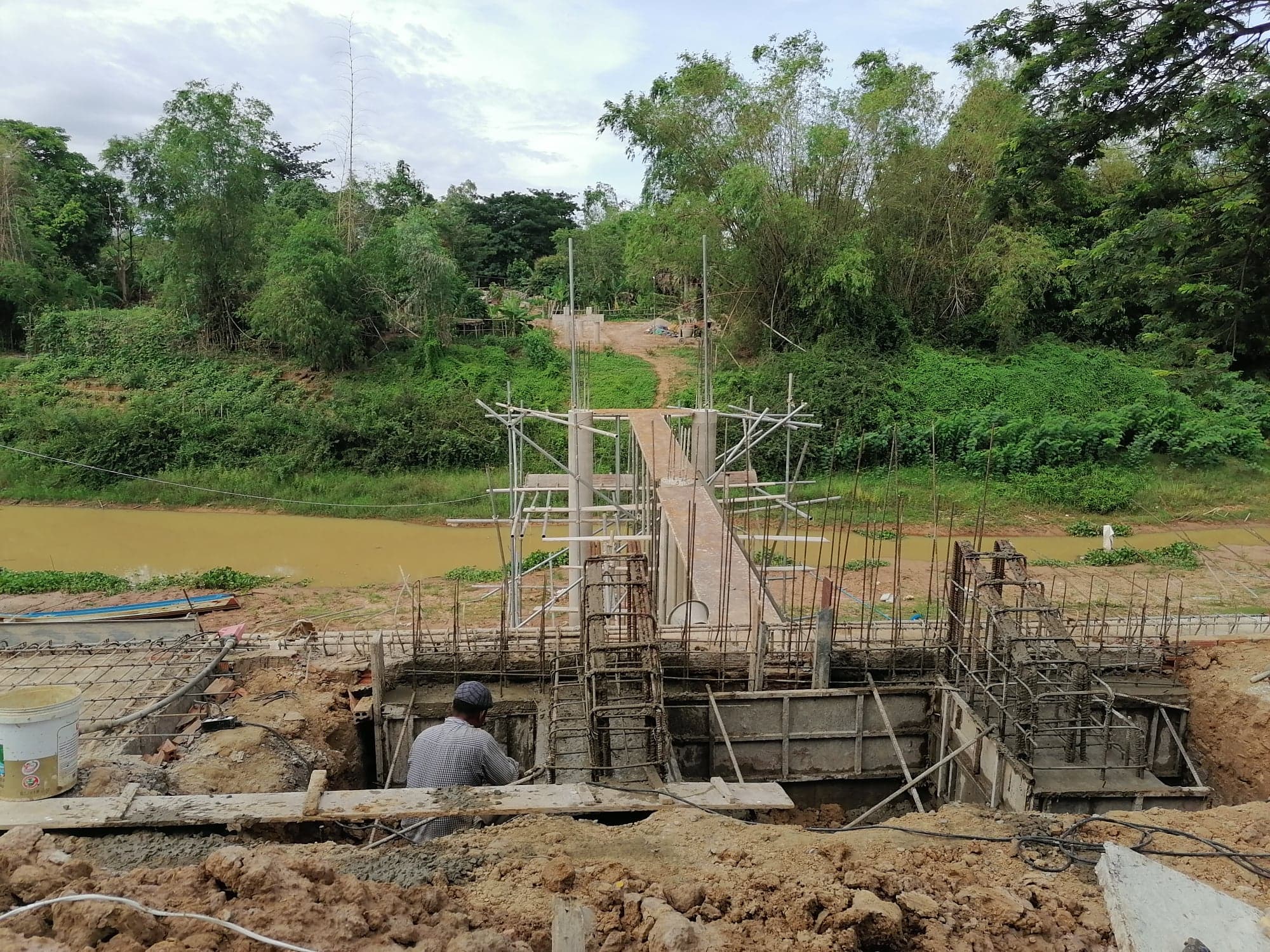 Taom Suspension Bridge Inaugurated – Catholic Church in Siem Reap and ...
